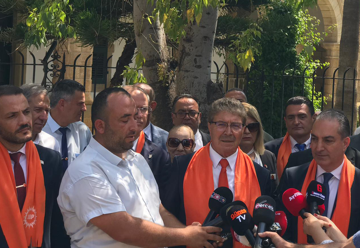 UBP adayı Ali Başman adaylık başvurusunu yaptı - vatangazetesi.com ...